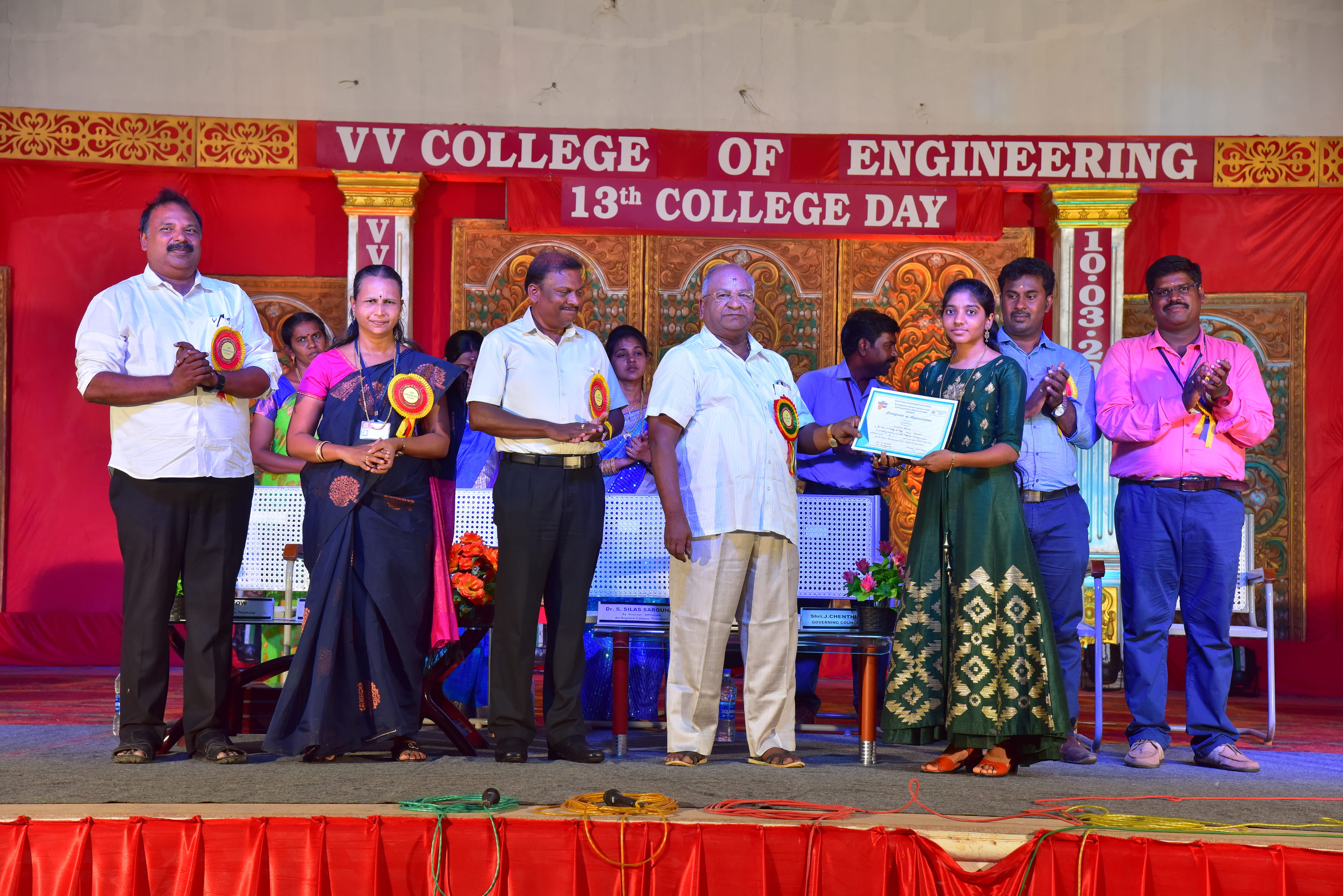 13th College Day | V V College of Engineering | Best Engineering ...