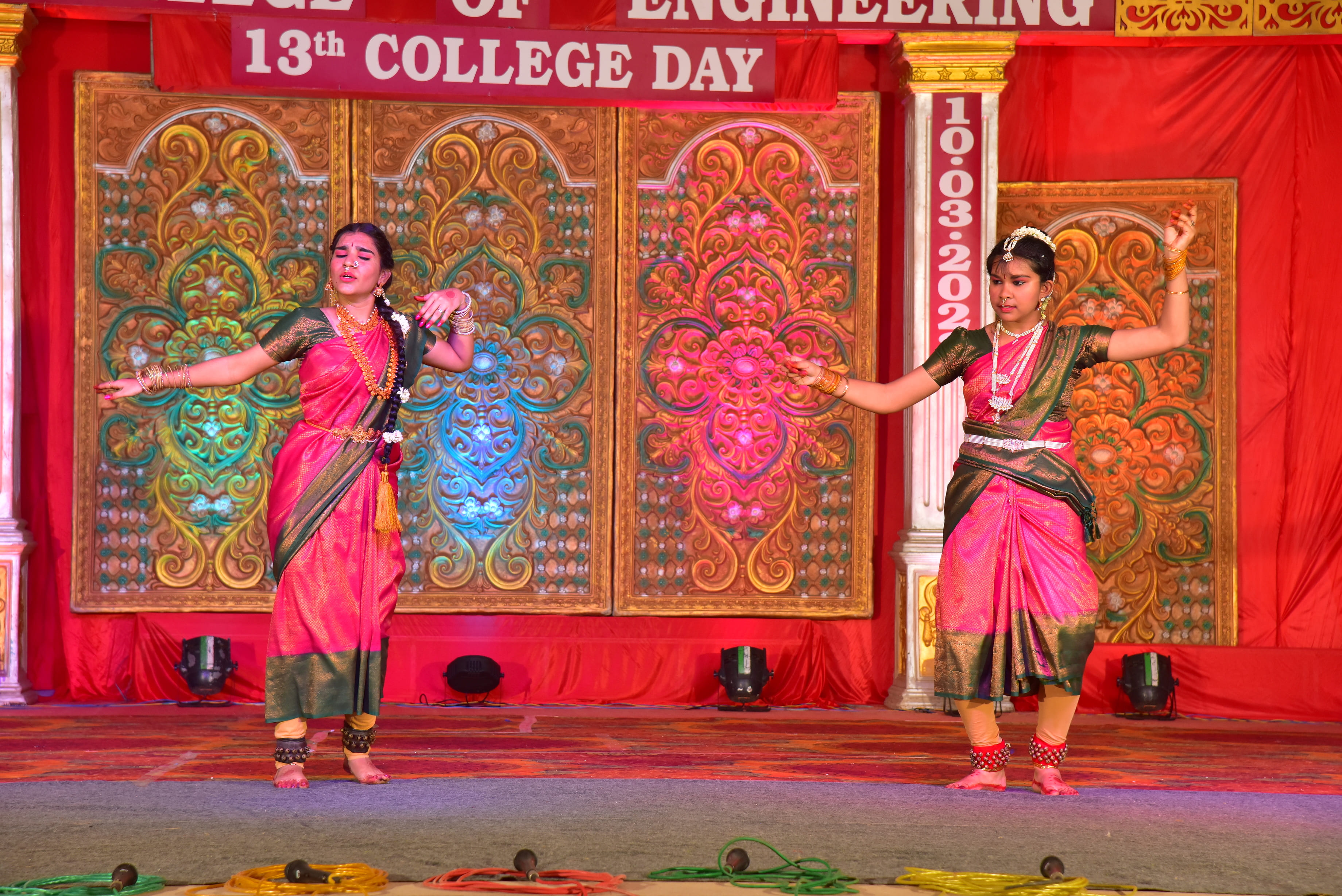 13th College Day | V V College of Engineering | Best Engineering ...